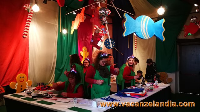 Vacanzelandia - Itinerari e Mete - Candele a Candelara in camper