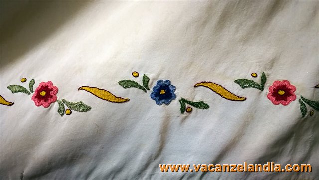 Vacanzelandia - Itinerari e Mete - Candele a Candelara in camper