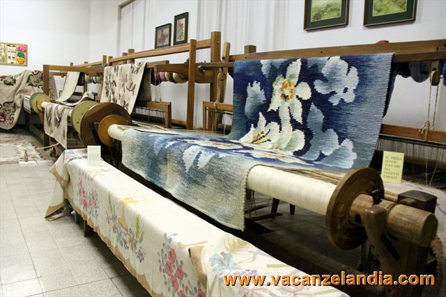 Vacanzelandia - Itinerari e Mete - Candele a Candelara in camper