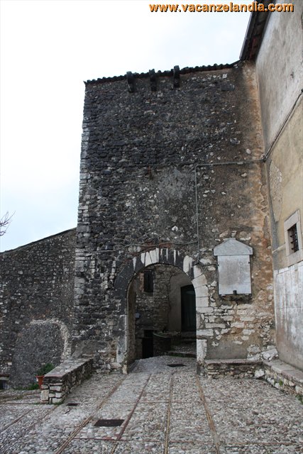 Vacanzelandia - Itinerari in camper: Lago di Piediluco - Cascata delle ...