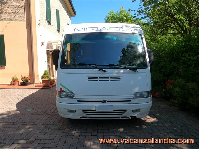 Vacanzelandia - Vacanzelandia