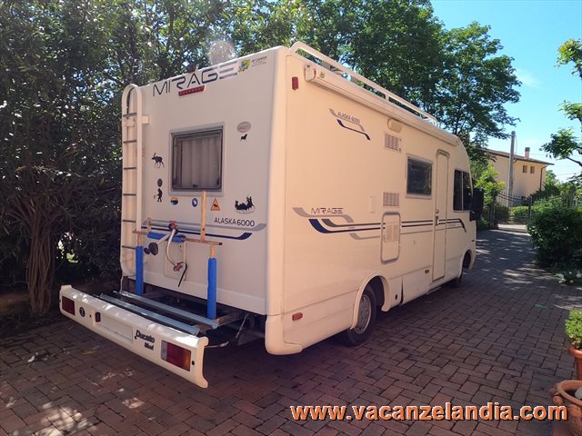 Vacanzelandia - Vacanzelandia